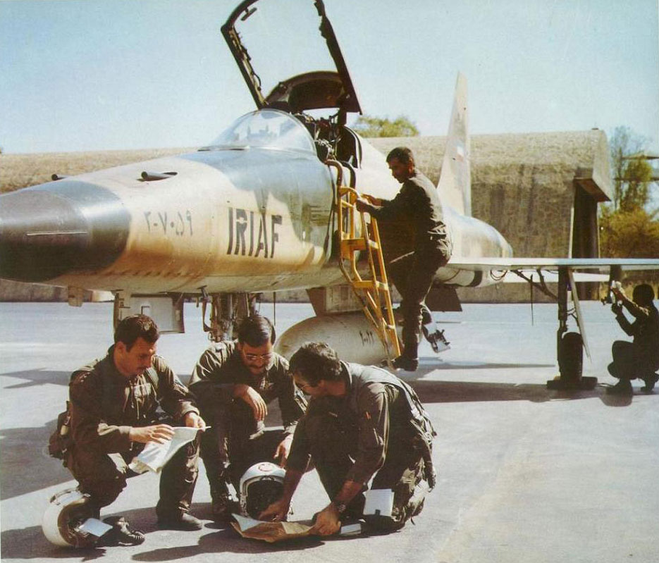 Air Combat Memoirs Of The Iranian Air Force Pilots: Iranian Air Force ...