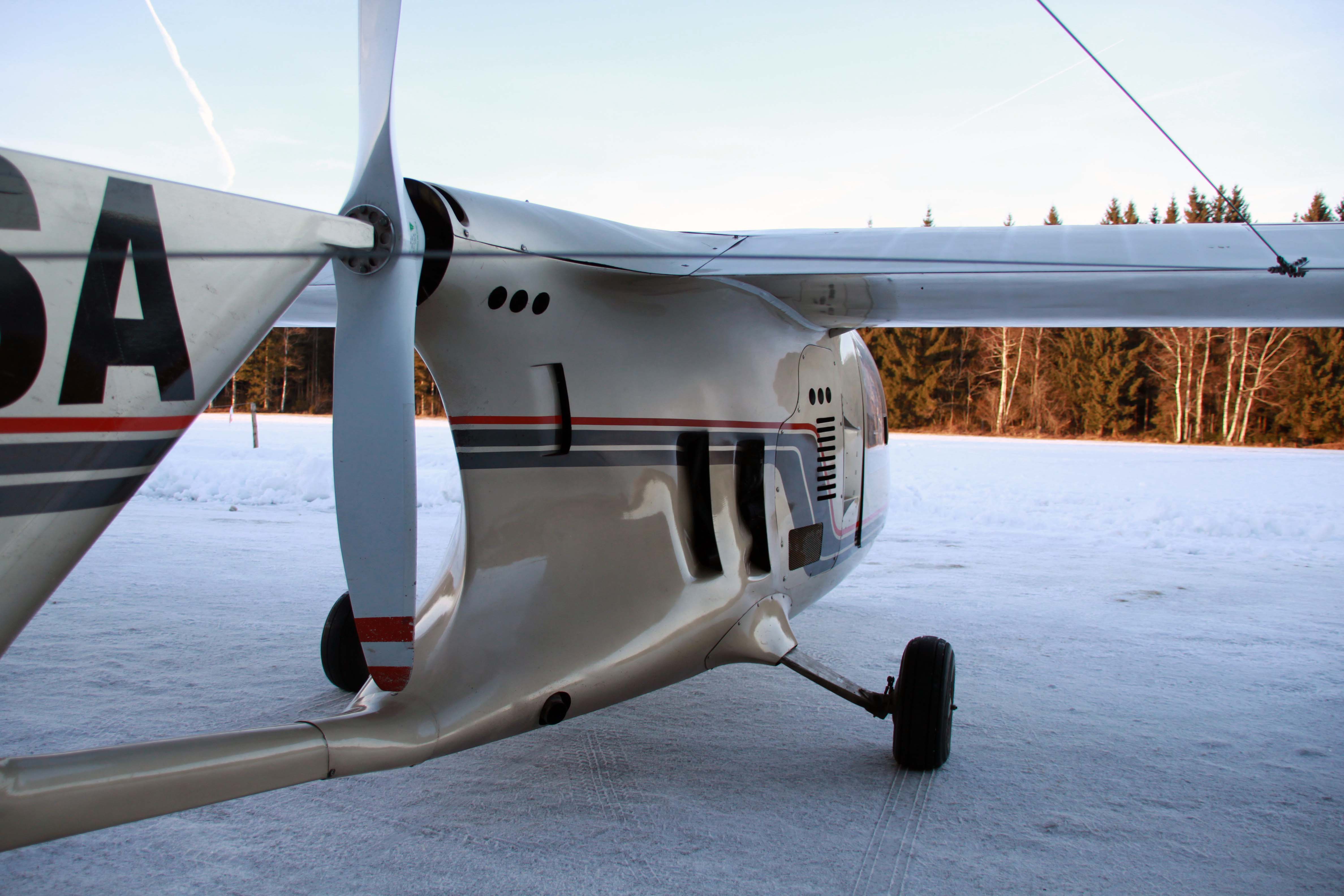 ‘Werner Herzog*’s guide to pusher aircraft | Hush-Kit Aviation World