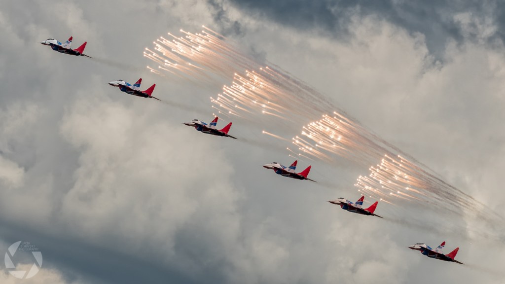 Ж is for Zhukovsky: The Russian MAKS airshow in breathtaking photos ...
