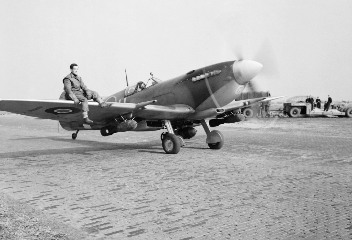 Spitfire to Berlin? – Making Supermarine’s Finest an Escort Fighter ...