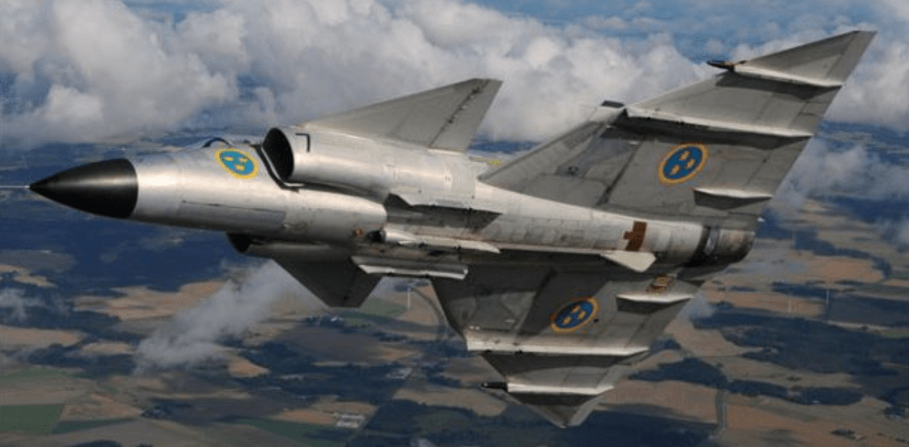 Flying & Fighting in the Saab Viggen: Cold War Thunder (interview with ...