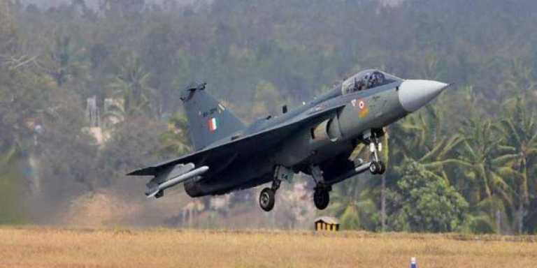 Flying & fighting in HAL Tejas: Interview with test pilot Rajeev Joshi ...