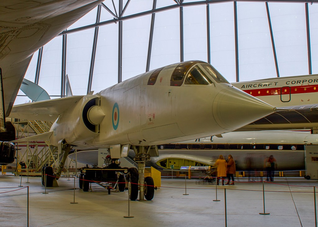 How all fighter planes suck: an idiot’s guide to supersonic air intakes ...