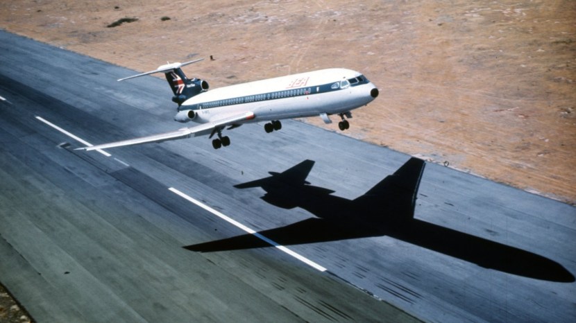 T-time? Why Britain fell in love with the T-tailed aeroplane | Hush-Kit