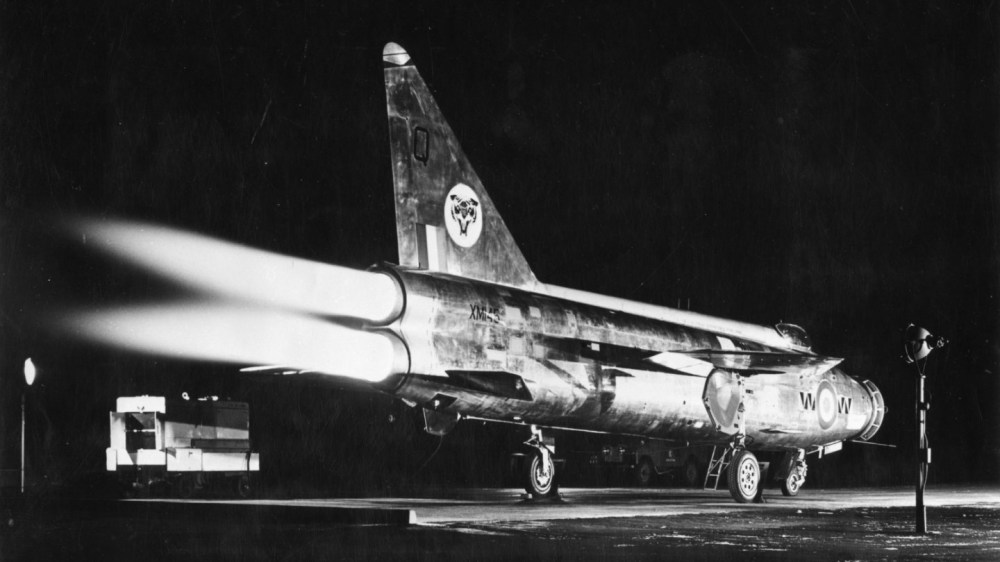 Ten Flying Freaks | Hush-Kit