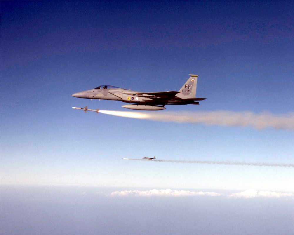 Flying & fighting in the F-15 Eagle: Interview with F-15C Eagle pilot ...