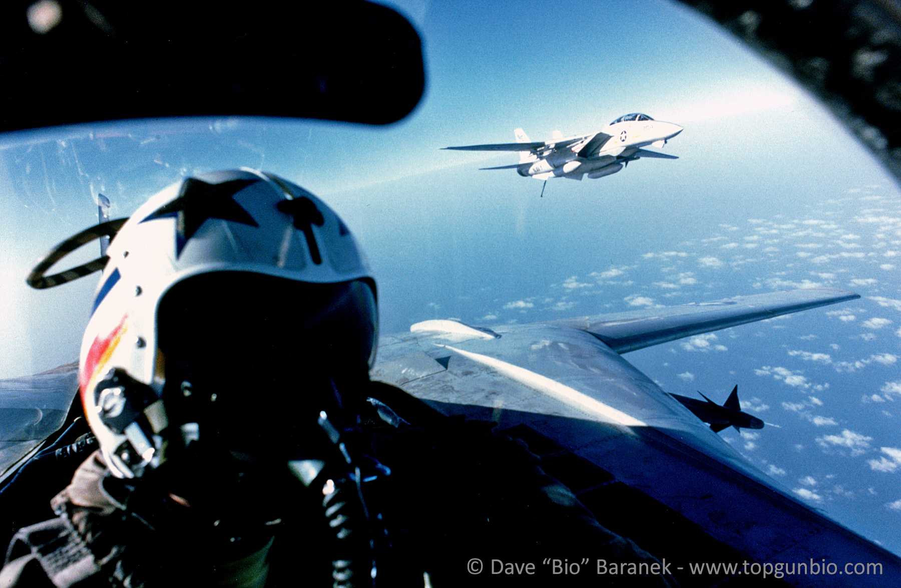 Flying & Fighting in the F-14 Tomcat: We ask a TopGun instructor to ...