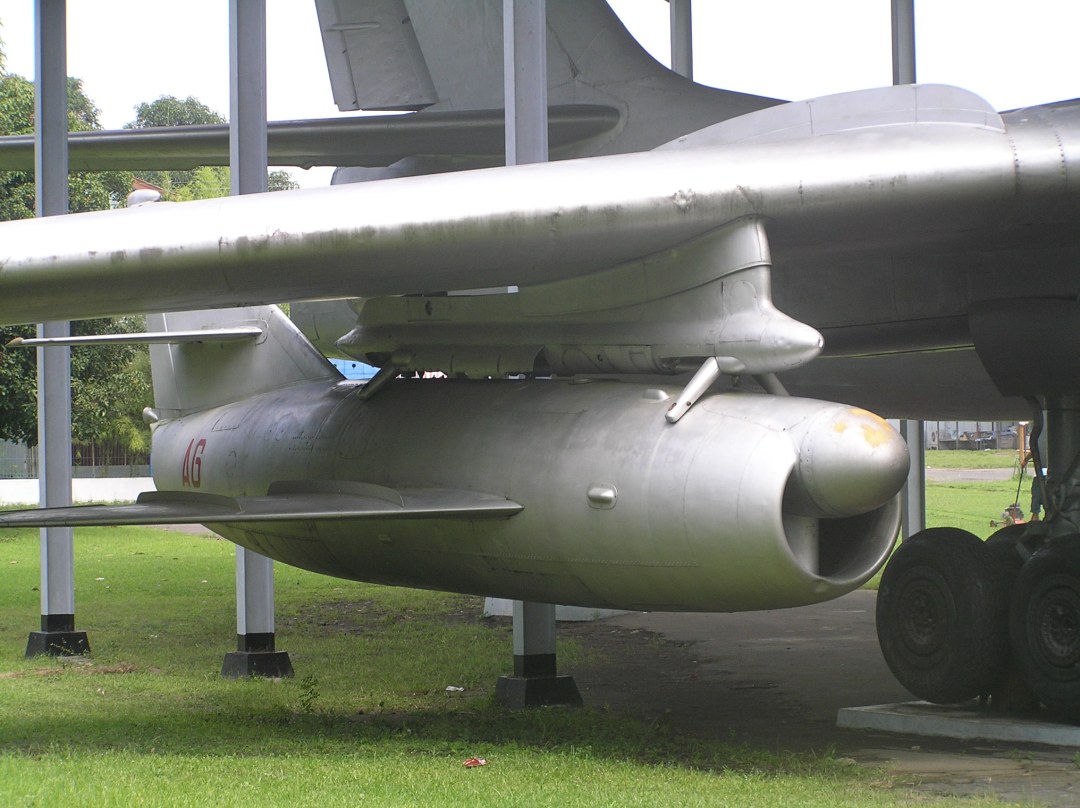 An Unmanly Guide to Pilotless Aircraft: Top 13 Unmanned aircraft | Hush-Kit