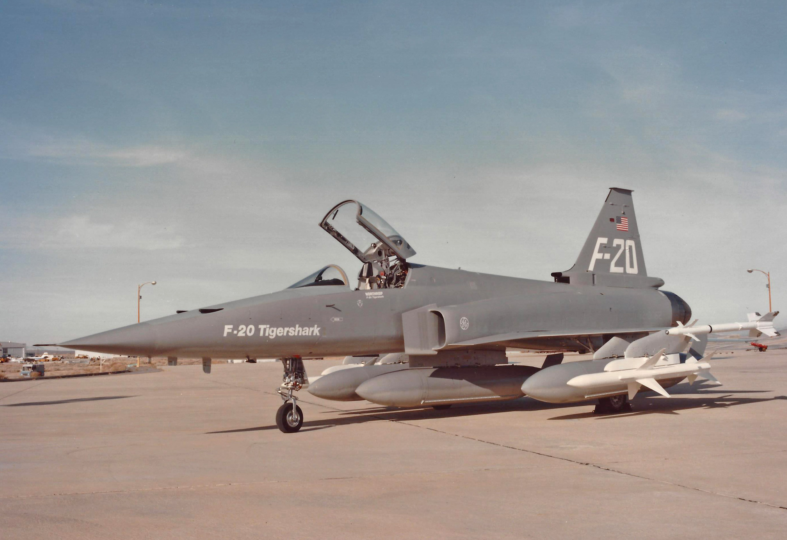 The story of the F-20 Tigershark (including pilot interview) | Hush-Kit