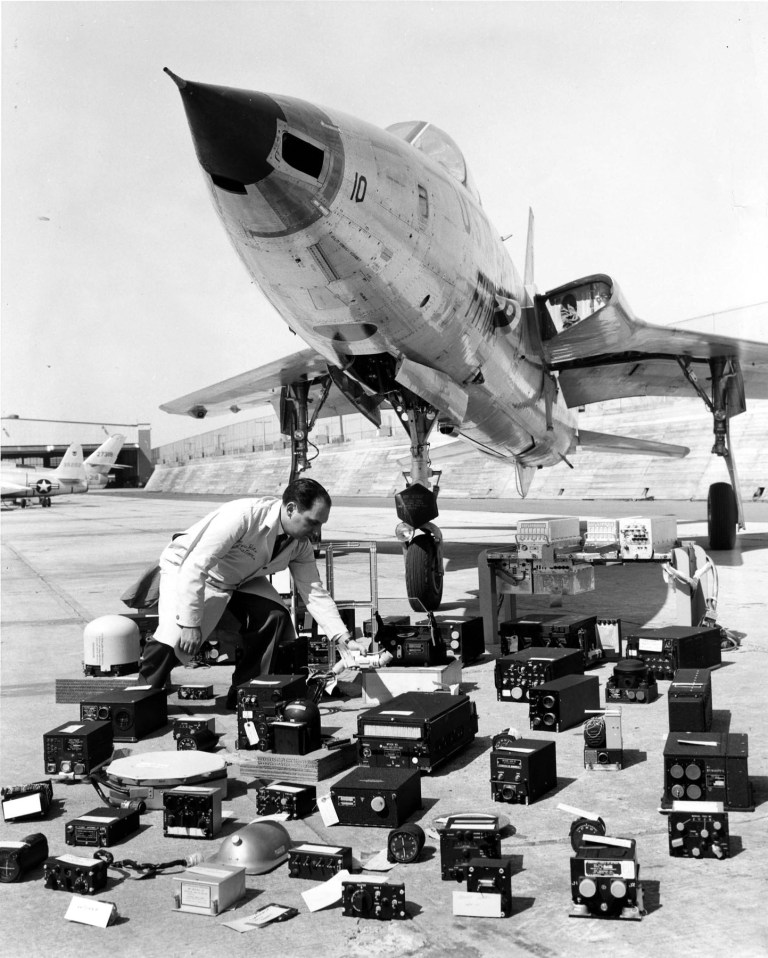 Cold War Fighter Pilot selects Top 10 Fighter Aircraft of 1960 | Hush-Kit