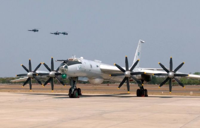 Flying & Fighting in the Soviet Tu-142 ‘Bear: aircrew interview | Hush-Kit